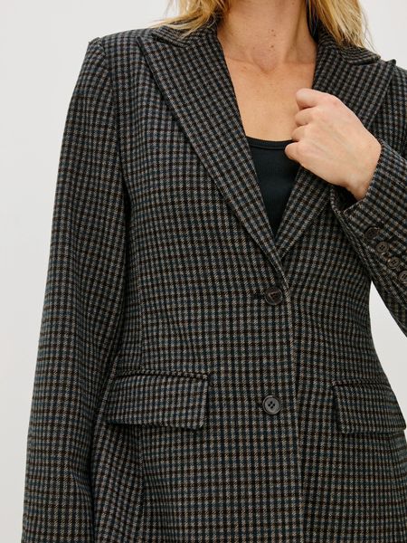 Klær, vesker, smykker og sko fra en rekke designere - frokenpedersen.no